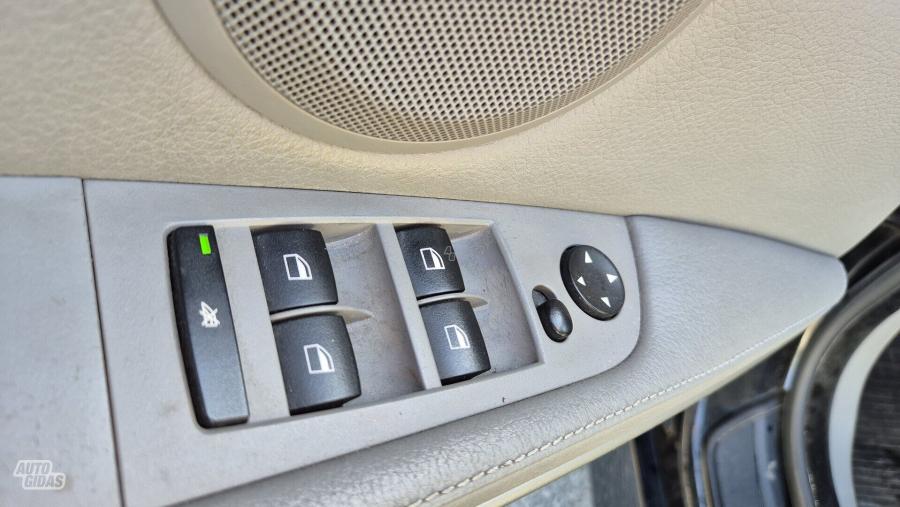 Black BMW 320 2007 in Jonava, with an engine capacity of 2.00 L and mileage of 289 thousand km for 3500 €, photo 9 on AUTOMOTO.COM.LV