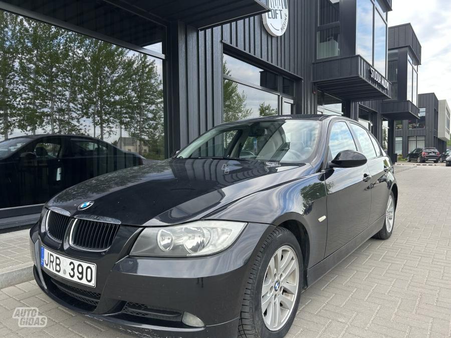 Black BMW 320 2007 in Kaunas, with an engine capacity of 2.00 L and mileage of 280 thousand km for 2850 €, photo 8 on AUTOMOTO.COM.LV
