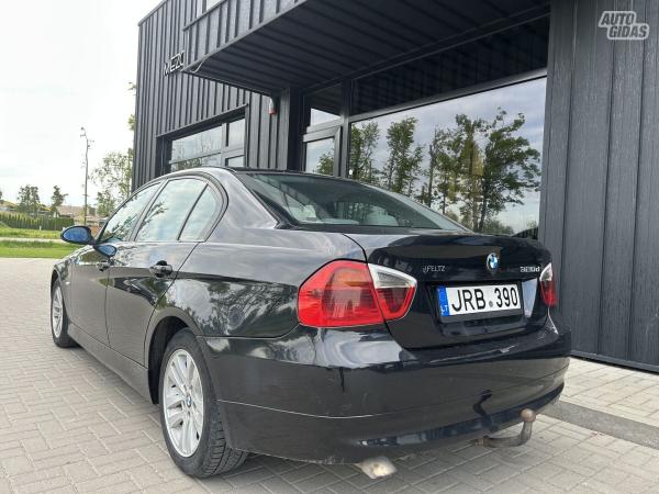 Black BMW 320 2007 in Kaunas, with an engine capacity of 2.00 L and mileage of 280 thousand km for 2850 €, photo 8 on AUTOMOTO.COM.LV