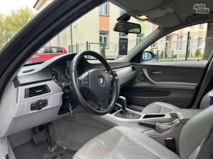 Black BMW 320 2007 in Kaunas, with an engine capacity of 2.00 L and mileage of 280 thousand km for 2850 €, photo 12 on AUTOMOTO.COM.LV