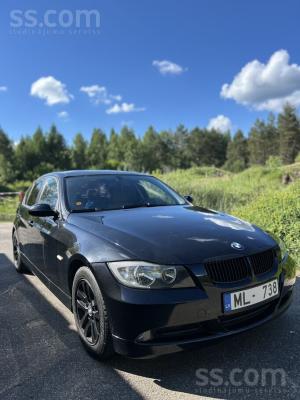 Black BMW 320 2007 in Daugavpils, with an engine capacity of 2.00 L and mileage of 335 thousand km for 4700 €, photo  on AUTOMOTO.COM.LV