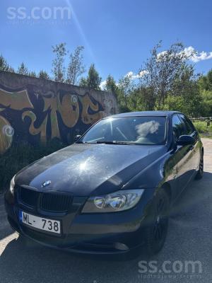 Black BMW 320 2007 in Daugavpils, with an engine capacity of 2.00 L and mileage of 335 thousand km for 4700 €, photo 4 on AUTOMOTO.COM.LV