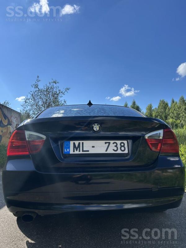 Melns BMW 320 2007 Daugavpils, ar dzinēja tilpumu 2.00 L un nobraukumu 335 tūkst. km par 4700 €, foto 5 vietnē AUTOMOTO.COM.LV
