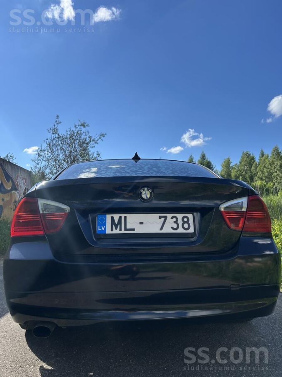 Black BMW 320 2007 in Daugavpils, with an engine capacity of 2.00 L and mileage of 335 thousand km for 4700 €, photo 6 on AUTOMOTO.COM.LV