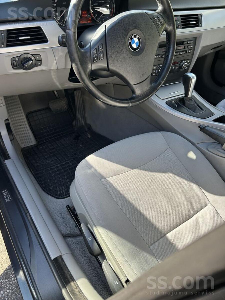 Black BMW 320 2007 in Daugavpils, with an engine capacity of 2.00 L and mileage of 335 thousand km for 4700 €, photo 12 on AUTOMOTO.COM.LV