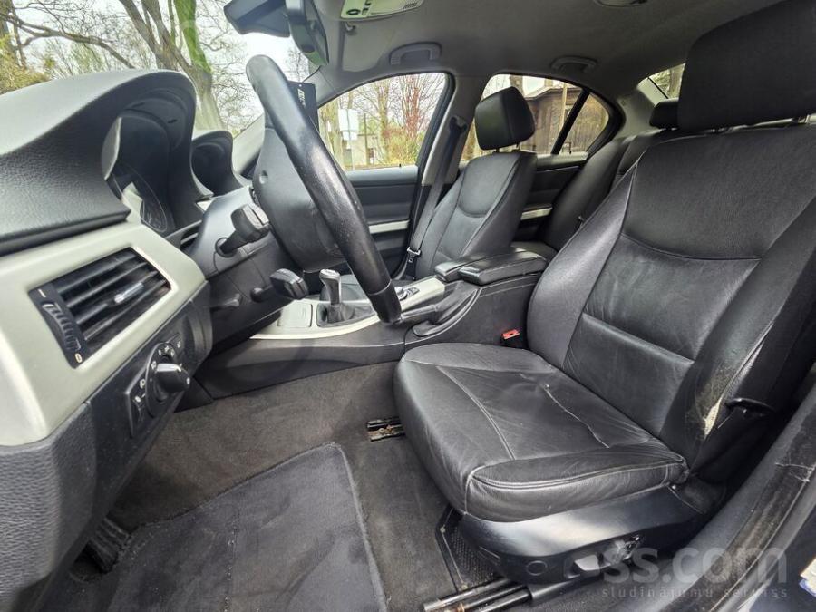 Melns BMW 320 2007 Rīga, ar dzinēja tilpumu 2.00 L un nobraukumu 0 tūkst. km par 4500 €, foto 6 vietnē AUTOMOTO.COM.LV