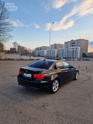 Melns BMW 320 2007 Viļņa, ar dzinēja tilpumu 2.00 L un nobraukumu 420 tūkst. km par 3350 €, foto  vietnē AUTOMOTO.COM.LV