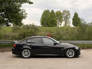 Black BMW 320 2007 in Riga, with an engine capacity of 2.00 L and mileage of 426 thousand km for 4400 €, photo 4 on AUTOMOTO.COM.LV