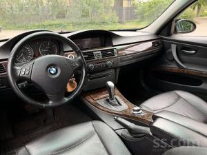 Black BMW 320 2007 in Riga, with an engine capacity of 2.00 L and mileage of 426 thousand km for 4400 €, photo 5 on AUTOMOTO.COM.LV