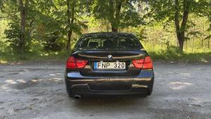 Black BMW 320 2007 in Vilnius, with an engine capacity of 2.00 L and mileage of 275 thousand km for 4800 €, photo 9 on AUTOMOTO.COM.LV