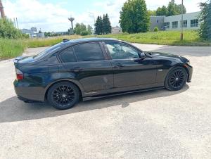 Black BMW 320 2007 in Kaisiadorys, with an engine capacity of 2.00 L and mileage of 498 thousand km for 3900 €, photo 11 on AUTOMOTO.COM.LV