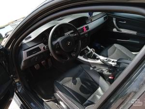 Black BMW 320 2007 in Kaisiadorys, with an engine capacity of 2.00 L and mileage of 498 thousand km for 3900 €, photo 14 on AUTOMOTO.COM.LV