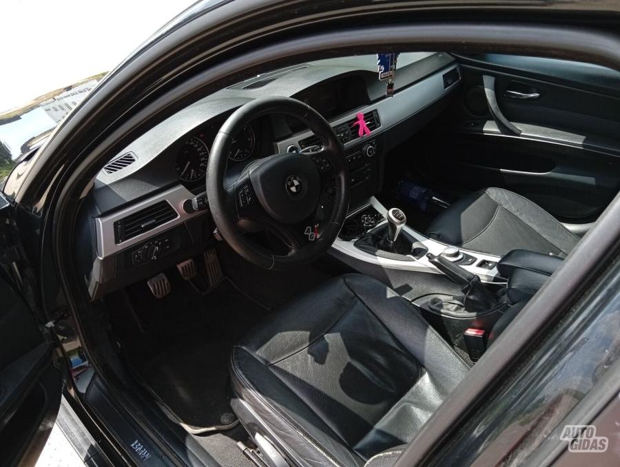Black BMW 320 2007 in Kaisiadorys, with an engine capacity of 2.00 L and mileage of 498 thousand km for 3900 €, photo 14 on AUTOMOTO.COM.LV