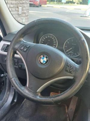 Melns BMW 320 2007 Viļņa, ar dzinēja tilpumu 2.00 L un nobraukumu 182 tūkst. km par 1000 €, foto 9 vietnē AUTOMOTO.COM.LV
