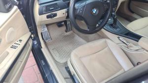 Black BMW 320 2007 in Siauliai, with an engine capacity of 2.00 L and mileage of 253 thousand km for 2400 €, photo 10 on AUTOMOTO.COM.LV