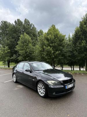 Black BMW 320 2007 in Kaunas, with an engine capacity of 2.00 L and mileage of 318 thousand km for 4000 €, photo  on AUTOMOTO.COM.LV