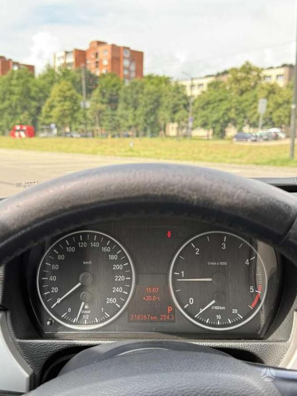 Melns BMW 320 2007 Kauņa, ar dzinēja tilpumu 2.00 L un nobraukumu 318 tūkst. km par 4000 €, foto 9 vietnē AUTOMOTO.COM.LV