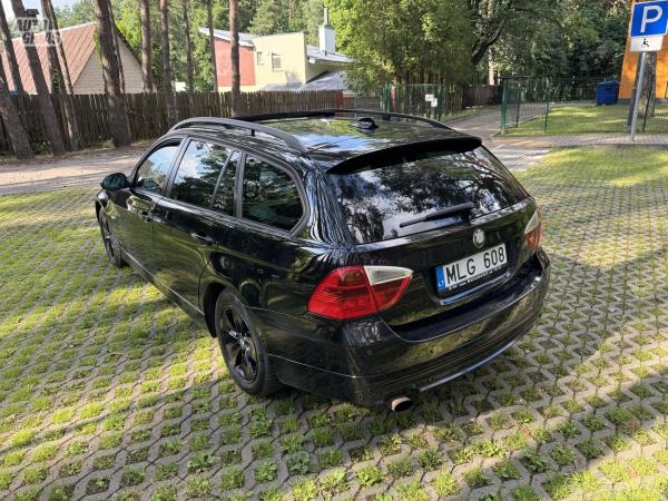 Black BMW 320 2007 in Kaunas, with an engine capacity of 2.00 L and mileage of 350 thousand km for 2950 €, photo 4 on AUTOMOTO.COM.LV