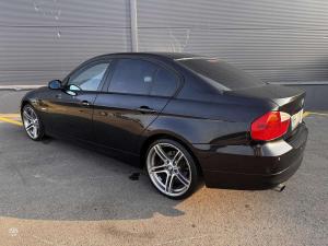 Melns BMW 320 2007 Kauņa, ar dzinēja tilpumu 2.00 L un nobraukumu 340 tūkst. km par 3500 €, foto 7 vietnē AUTOMOTO.COM.LV