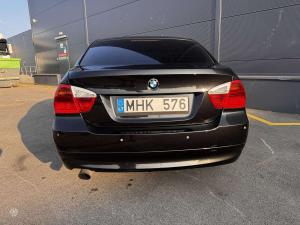 Melns BMW 320 2007 Kauņa, ar dzinēja tilpumu 2.00 L un nobraukumu 340 tūkst. km par 3500 €, foto 9 vietnē AUTOMOTO.COM.LV