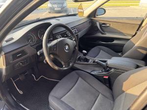 Melns BMW 320 2007 Kauņa, ar dzinēja tilpumu 2.00 L un nobraukumu 340 tūkst. km par 3500 €, foto 11 vietnē AUTOMOTO.COM.LV