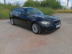 Melns BMW 320 2007 Kaišiadorys, ar dzinēja tilpumu 2.00 L un nobraukumu 445 tūkst. km par 2250 €, foto 8 vietnē AUTOMOTO.COM.LV