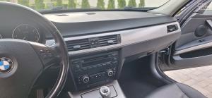 Black BMW 320 2007 in Vilnius, with an engine capacity of 2.00 L and mileage of 331 thousand km for 3599 €, photo 13 on AUTOMOTO.COM.LV
