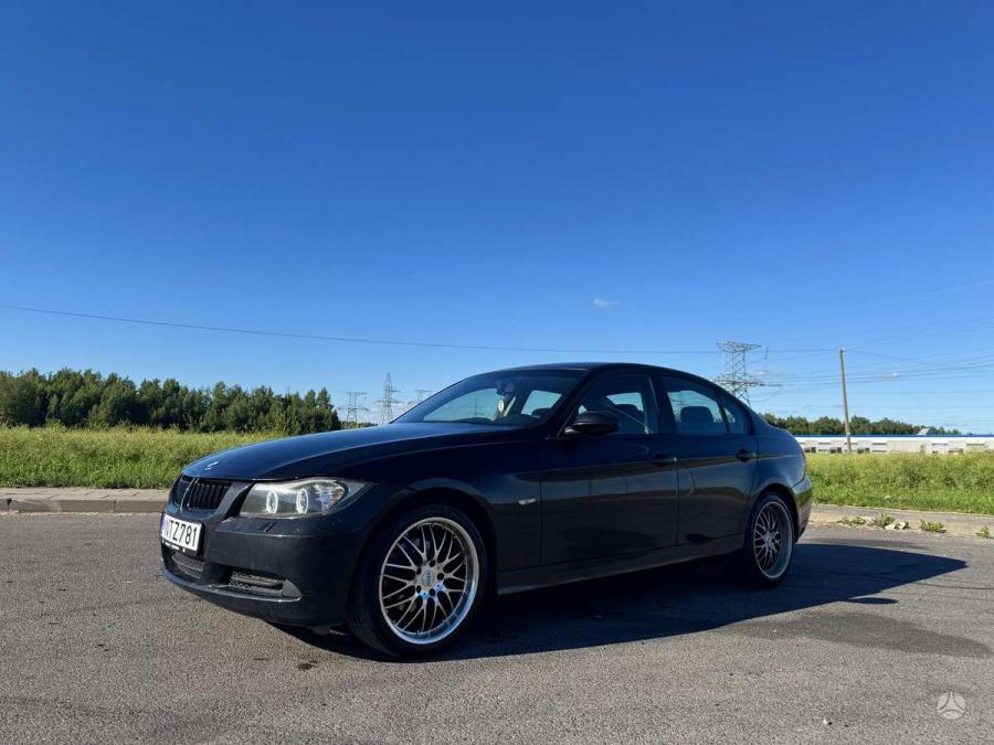 Black BMW 320 2007 in Panevezys, with an engine capacity of 2.00 L and mileage of 516 thousand km for 3499 €, photo 3 on AUTOMOTO.COM.LV