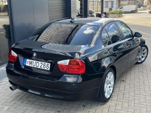 Melns BMW 320 2007 Kauņa, ar dzinēja tilpumu 2.00 L un nobraukumu 346 tūkst. km par 2850 €, foto 8 vietnē AUTOMOTO.COM.LV