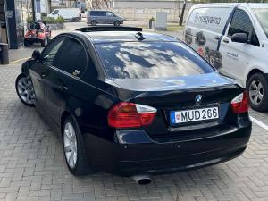Melns BMW 320 2007 Kauņa, ar dzinēja tilpumu 2.00 L un nobraukumu 346 tūkst. km par 2850 €, foto 11 vietnē AUTOMOTO.COM.LV