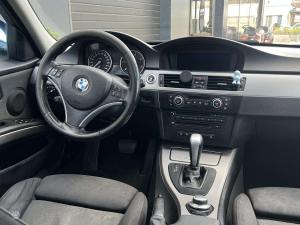 Melns BMW 320 2007 Kauņa, ar dzinēja tilpumu 2.00 L un nobraukumu 346 tūkst. km par 2850 €, foto 15 vietnē AUTOMOTO.COM.LV