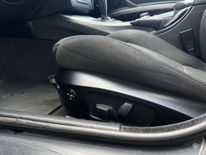 Melns BMW 320 2007 Kauņa, ar dzinēja tilpumu 2.00 L un nobraukumu 346 tūkst. km par 2850 €, foto 18 vietnē AUTOMOTO.COM.LV