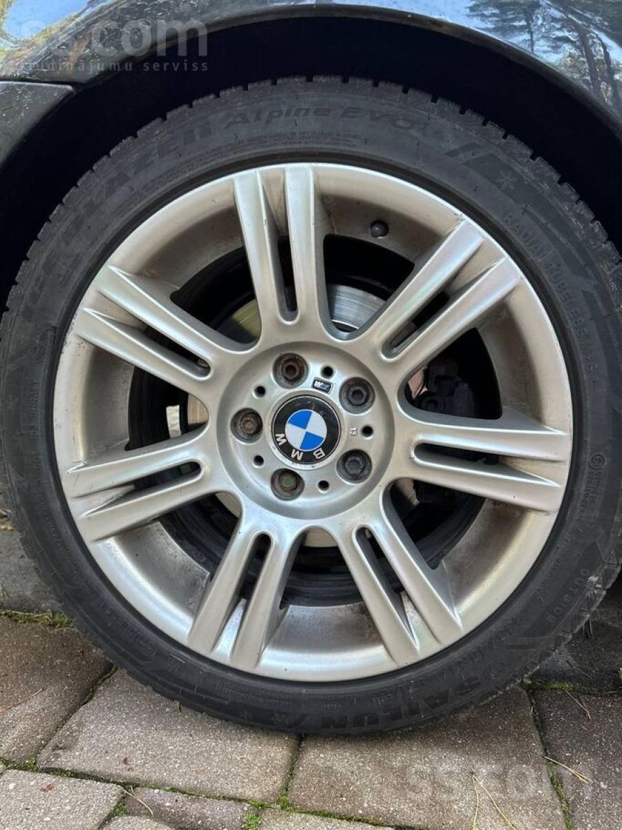 Black BMW 320 2007 in Riga, with an engine capacity of 2.00 L and mileage of 400 thousand km for 4750 €, photo 19 on AUTOMOTO.COM.LV