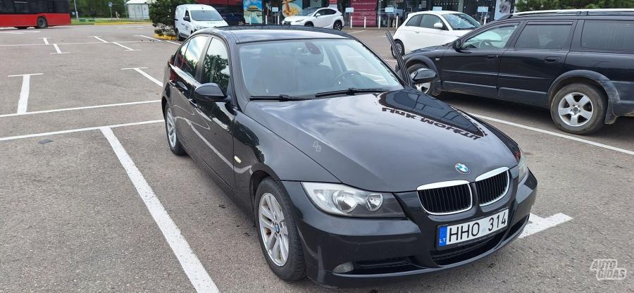 Melns BMW 320 2007 Viļņa, ar dzinēja tilpumu 2.00 L un nobraukumu 331 tūkst. km par 3500 €, foto 5 vietnē AUTOMOTO.COM.LV