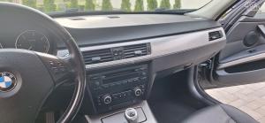 Melns BMW 320 2007 Viļņa, ar dzinēja tilpumu 2.00 L un nobraukumu 331 tūkst. km par 3500 €, foto 16 vietnē AUTOMOTO.COM.LV