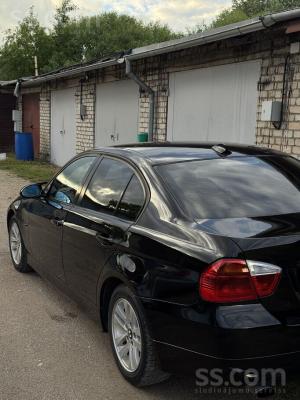 Melns BMW 320 2007 Jelgava, ar dzinēja tilpumu 2.00 L un nobraukumu 380 tūkst. km par 3499 €, foto 6 vietnē AUTOMOTO.COM.LV