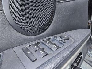 Black BMW 320 2007 in Siauliai, with an engine capacity of 2.00 L and mileage of 355 thousand km for 3650 €, photo 13 on AUTOMOTO.COM.LV