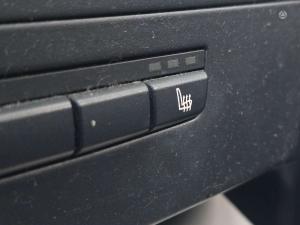 Black BMW 320 2007 in Siauliai, with an engine capacity of 2.00 L and mileage of 355 thousand km for 3650 €, photo 16 on AUTOMOTO.COM.LV