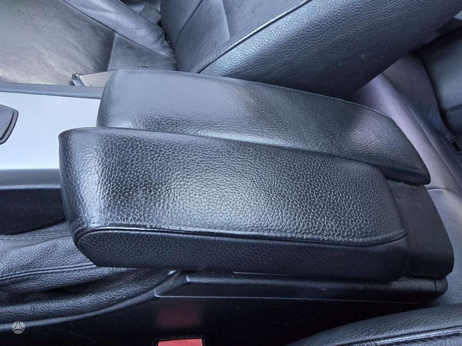 Black BMW 320 2007 in Siauliai, with an engine capacity of 2.00 L and mileage of 355 thousand km for 3650 €, photo 22 on AUTOMOTO.COM.LV