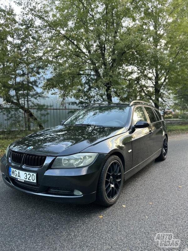 Melns BMW 320 2007 Viļņa, ar dzinēja tilpumu 2.00 L un nobraukumu 320 tūkst. km par 2050 €, foto 1 vietnē AUTOMOTO.COM.LV