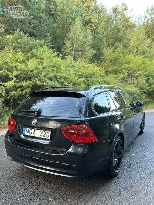 Melns BMW 320 2007 Viļņa, ar dzinēja tilpumu 2.00 L un nobraukumu 320 tūkst. km par 2050 €, foto 4 vietnē AUTOMOTO.COM.LV