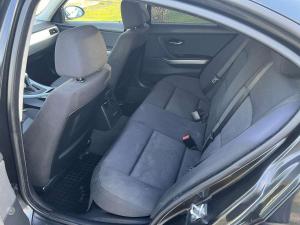 Melns BMW 320 2007 Kauņa, ar dzinēja tilpumu 2.00 L un nobraukumu 189 tūkst. km par 3800 €, foto 9 vietnē AUTOMOTO.COM.LV