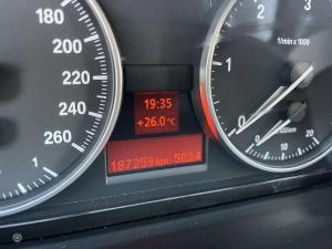 Melns BMW 320 2007 Kauņa, ar dzinēja tilpumu 2.00 L un nobraukumu 189 tūkst. km par 3800 €, foto 15 vietnē AUTOMOTO.COM.LV