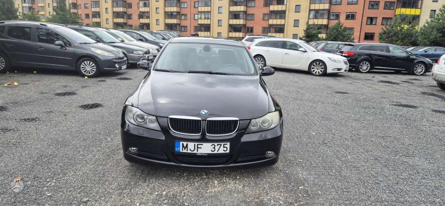 Black BMW 320 2007 in Vilnius, with an engine capacity of 2.00 L and mileage of 279 thousand km for 2300 €, photo 1 on AUTOMOTO.COM.LV