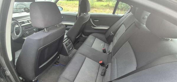 Melns BMW 320 2007 Viļņa, ar dzinēja tilpumu 2.00 L un nobraukumu 279 tūkst. km par 2300 €, foto 11 vietnē AUTOMOTO.COM.LV