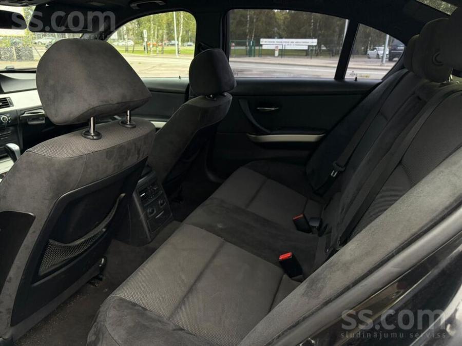 Melns BMW 320 2007 Rīga, ar dzinēja tilpumu 2.00 L un nobraukumu 0 tūkst. km par 3490 €, foto 11 vietnē AUTOMOTO.COM.LV