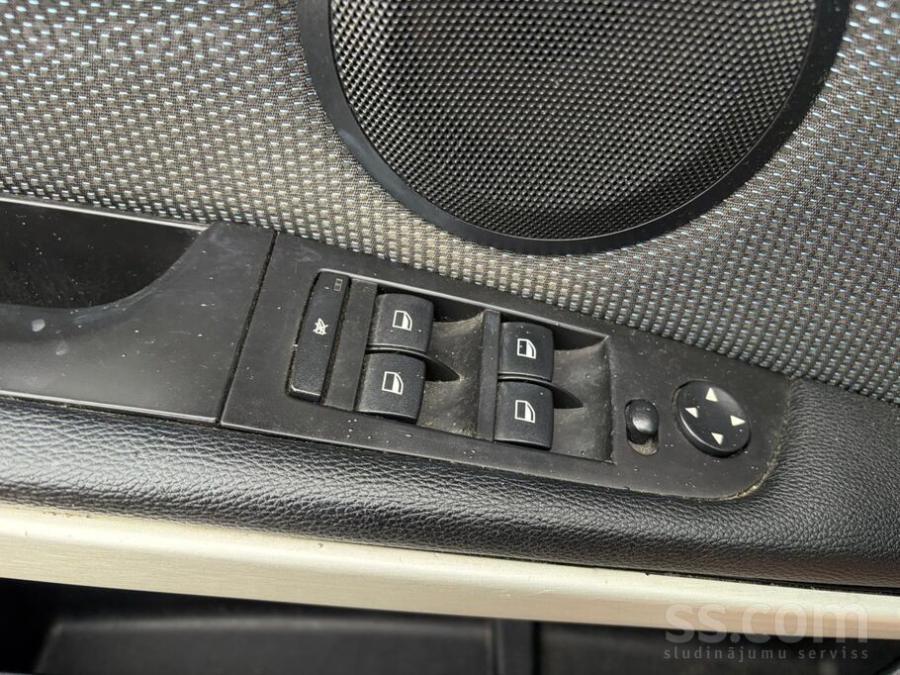 Melns BMW 320 2007 Rīga, ar dzinēja tilpumu 2.00 L un nobraukumu 0 tūkst. km par 3490 €, foto 16 vietnē AUTOMOTO.COM.LV