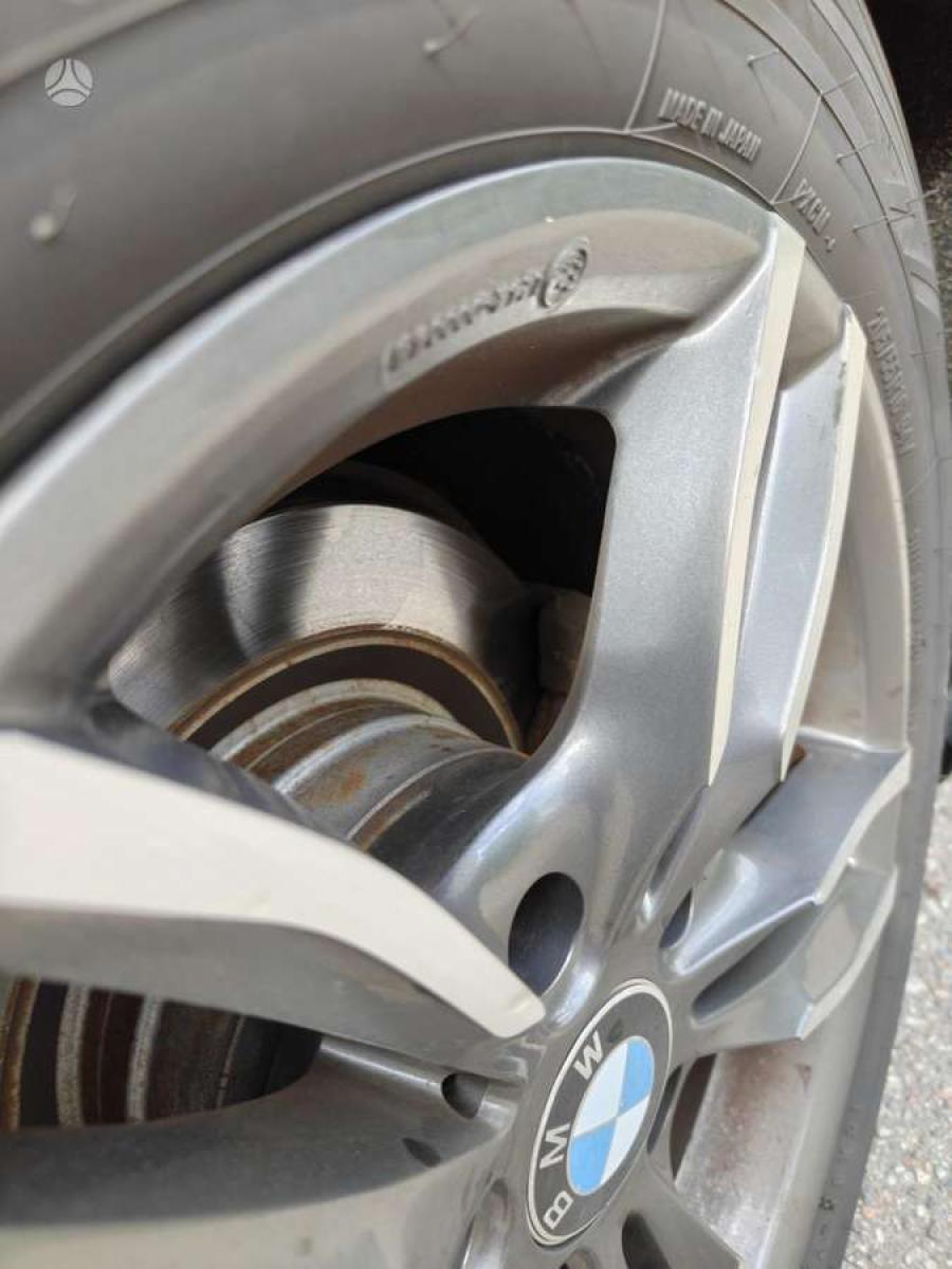 Melns BMW 320 2007 Liepāja, ar dzinēja tilpumu 2.00 L un nobraukumu 319 tūkst. km par 4000 €, foto 8 vietnē AUTOMOTO.COM.LV