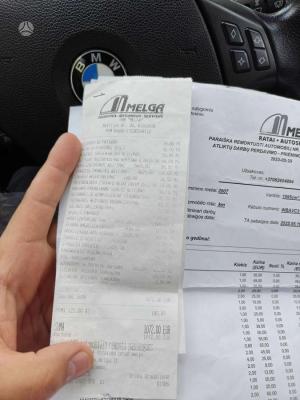 Melns BMW 320 2007 Liepāja, ar dzinēja tilpumu 2.00 L un nobraukumu 319 tūkst. km par 4000 €, foto 16 vietnē AUTOMOTO.COM.LV