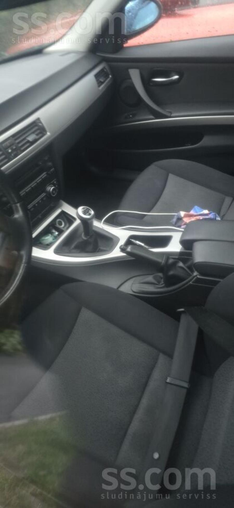 Melns BMW 320 2007 Rīga, ar dzinēja tilpumu 2.00 L un nobraukumu 189 tūkst. km par 2500 €, foto 8 vietnē AUTOMOTO.COM.LV